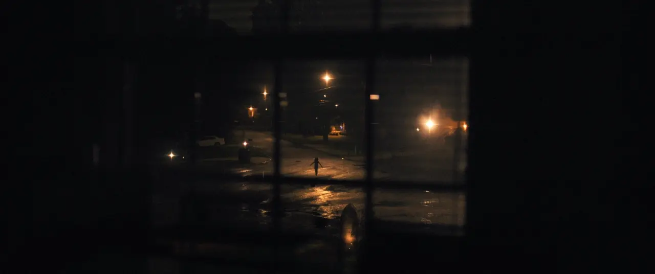 Zach Cregger’s new horror film Weapons official trailer breakdown - PRIMETIMER